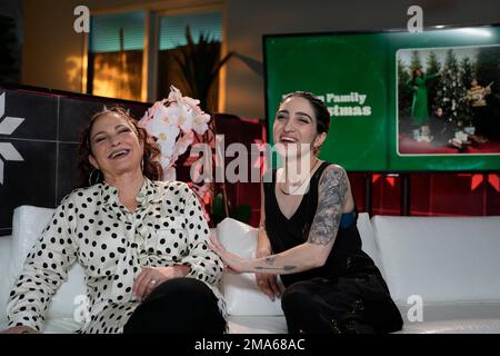 Gloria Estefan Family 2022