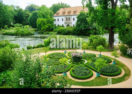 Old Castle, Muskau Park, Prince Pueckler Park, UNESCO World Heritage ...