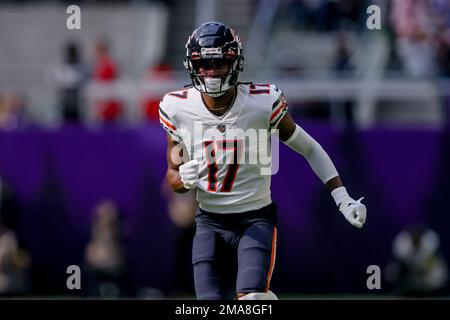 Chicago Bears wide receiver Ihmir Smith-Marsette (17) on the field ...