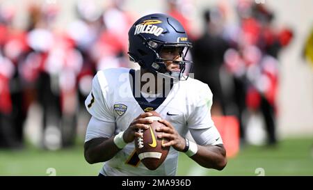 Toledo Rockets quarterback Dequan Finn plays during an NCAA college ...