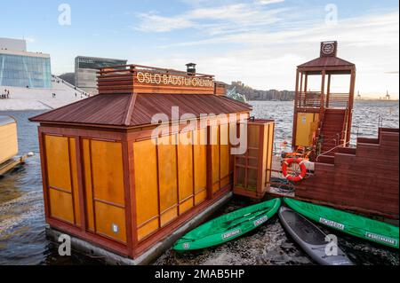 Floating saunas in Bjørvika in Oslo harbour run by Oslo Badstuforening ...