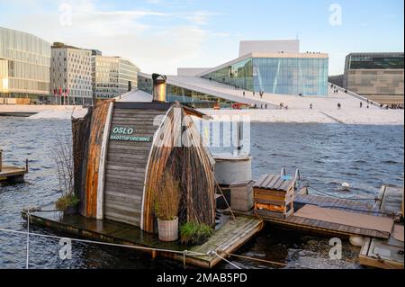 Floating saunas in Bjørvika in Oslo harbour run by Oslo Badstuforening ...