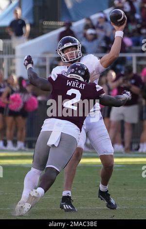 Mississippi State linebacker Tyrus Wheat runs a drill at the NFL ...