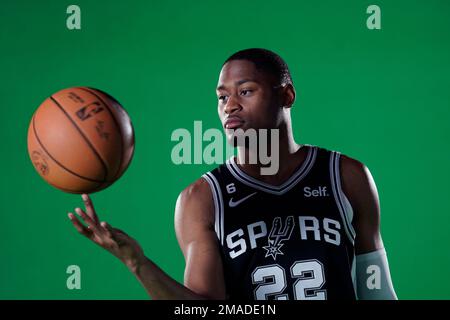 San Antonio Spurs guard Malaki Branham (22) poses for photos during the ...