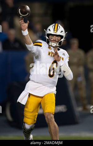 Wyoming quarterback Andrew Peasley (6) throws downfield during the ...