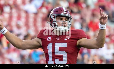 Alabama quarterback Ty Simpson (15) at an NCAA college football game ...