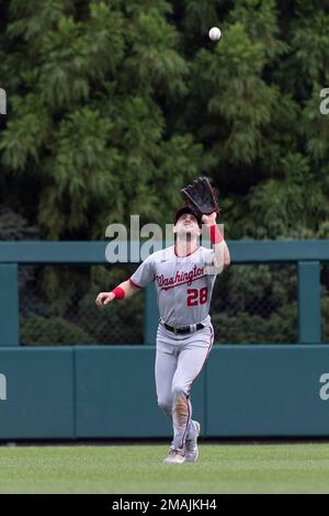 Washington Nationals' Lane Thomas (28) rounds bases after hitting a ...