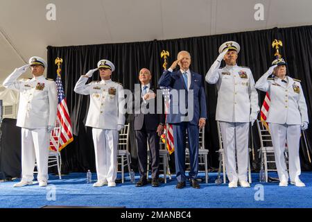 Adm. Linda Fagan relieves Adm. Karl Schultz as the 27th commandant of ...