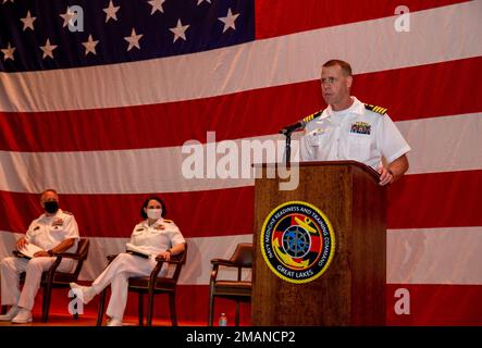 From left to right, Capt. Jennifer Price, Royal Artillery, 77th ...