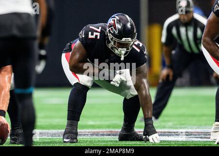 Atlanta Falcons guard Justin Shaffer (54) lines up during the second ...