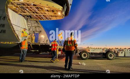 Loadmasters from the 60th Air Mobility Wing and Lockheed Martin Space ...