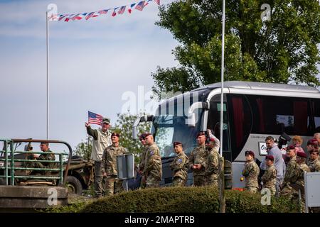Soldiers of the XVIII Airborne Corps participate in a staff ride to ...