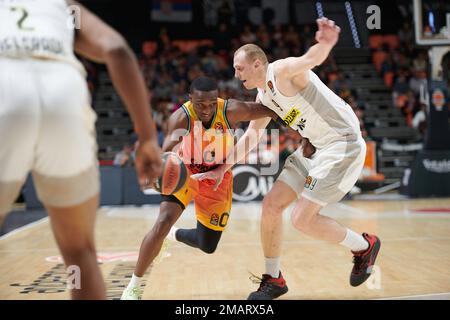 Jared Harper of Valencia basket (L), Alen Smailagic (Partizan Mozzart ...
