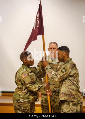 CPT Shanee Allen and 1SG Vincent Nunez singing the Army song Stock ...