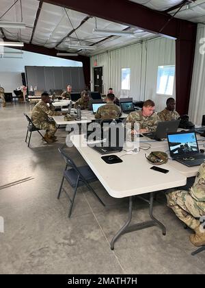 The soldiers from the 1st BN 309th REG are completing the VBS3 (Virtual ...