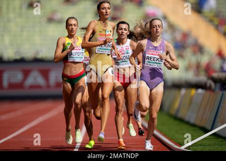 Jemma Reekie (Great Britain), Christina Hering (Germany), Renelle ...