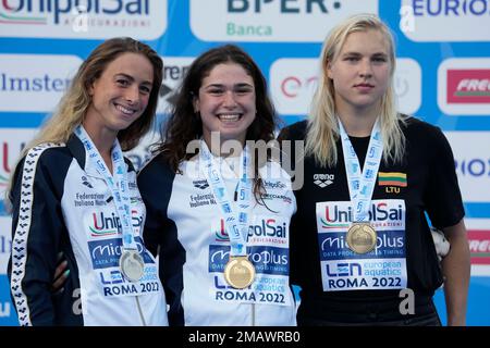 Second placed Italy's Lisa Angiolini celebrates on the podium at the ...
