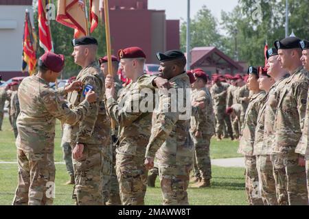 U.S. Army 2nd Brigade Combat Team (Airborne), 11th Infantry Division ...