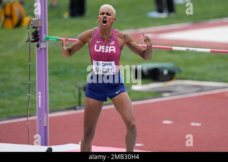 Rachel Mccoy, of the United States, competes during qualifying for the ...