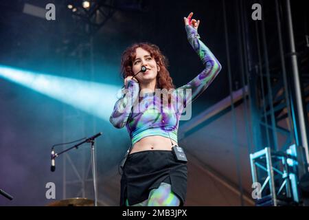 Mica Tenenbaum of Magdalena Bay performs during the Festival d'ete de ...
