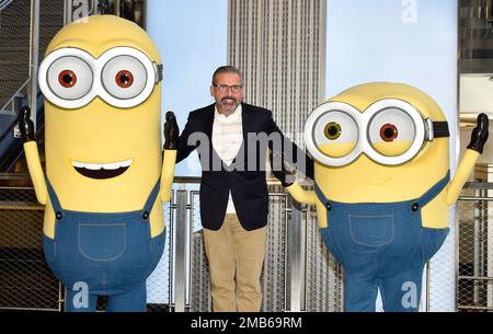 Actor Steve Carell and two Minion characters visit the Empire State ...