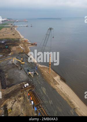 Stade, Germany. 20th Jan, 2023. The construction site for a new gas ...