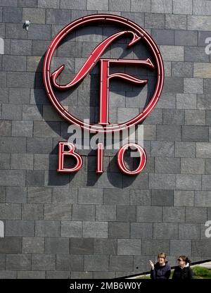 Logo for the cinema chain SF Bio (SF studio), Swedish Film Industry ...