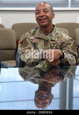 Col. Randel Gordon, incoming commander of Arnold Engineering ...