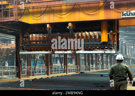 Production of copper cathodes at an electrowinning plant in a copper ...