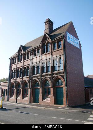 showers, public baths, swimming pool, open air bath, bathing resort ...