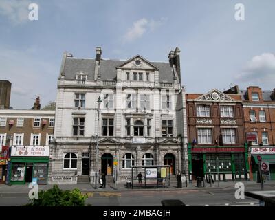 Ladies bathing in the public baths in ancient Rome Stock Photo - Alamy