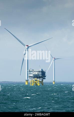 Westermost Rough Wind Farm, 2015. The specialist jack-up vessel Sea ...