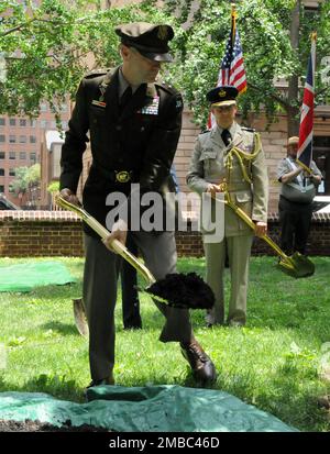 Air Vice-Marshal Mick Smeath, British defence attache to the United ...