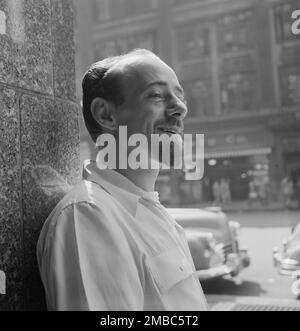 Portrait of Dave Lambert, New York, N.Y., ca. July 1947 Stock Photo - Alamy