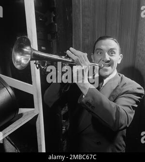 Portrait of Wingy Manone, William P. Gottlieb's office, New York, N.Y ...
