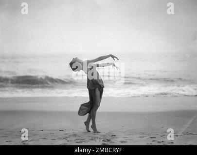 Block, Stella, Miss, 1919 Nov Stock Photo - Alamy
