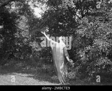 Block, Stella, Miss, 1919 or 1920 Stock Photo - Alamy
