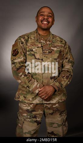 Master Sgt. Clifford Jackson III (rear left), and his family celebrate ...