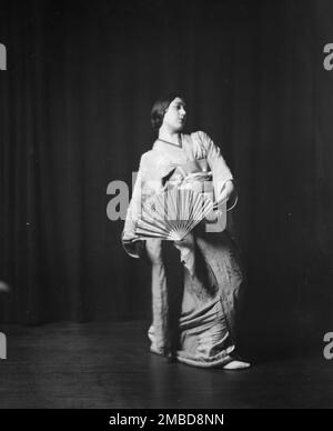 Dance - Michio Ito - Japan Stock Photo - Alamy