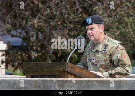 U.S. Army Col. Brian Harris, the 2nd Armored Brigade Combat Team, 1st ...