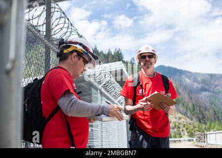 Alex Hammond (left), dam safety program manager with the Walla Walla ...