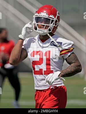 Kansas City Chiefs rookie cornerback Phillip Gaines catches a pass ...