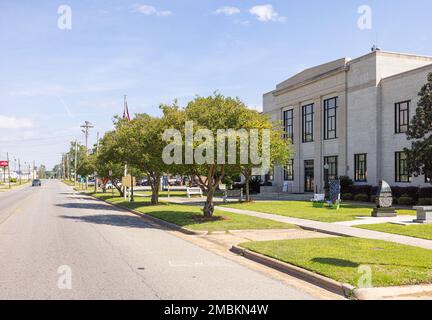 Adel, Georgia, USA - April 17, 2022: The Cook County Courthouse Stock ...