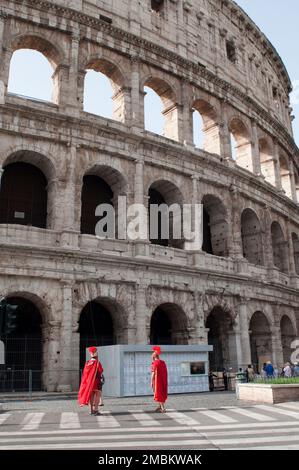 Tourists visit the world-famous Roman Colosseum Stock Photo - Alamy