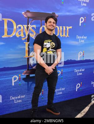 Zach Tinker attends “Days of Our Lives” Day of Days event. Photo ...