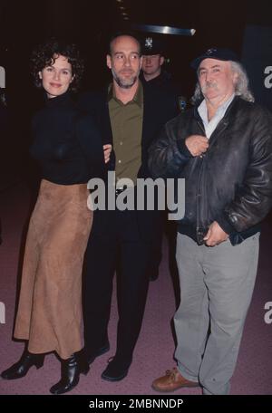 Marc Cohn and Elizabeth Vargas at the premiere of 'Promised Land' at ...