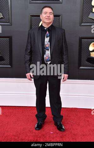 Steve Fallone arrives at the 64th Annual Grammy Awards at the MGM Grand ...
