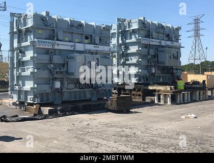 A newly delivered Generator Step-up Unit Transformer arrives from Lenz ...