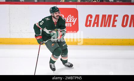 Minnesota Wild defenseman Jacob Middleton celebrates after scoring ...