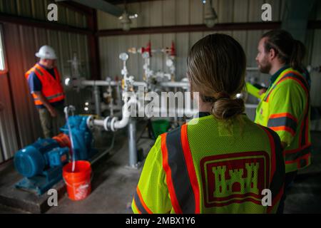 Members from the Special Projects Branch Fuels Section, Defense Fuels ...